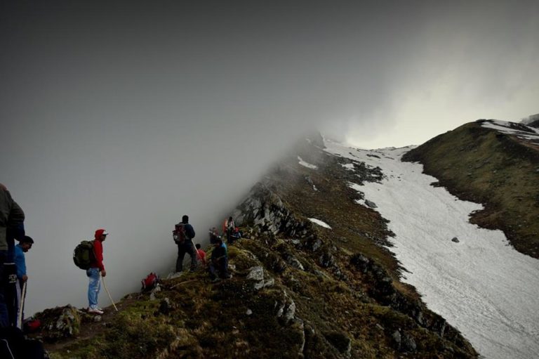 YHAI Sar Pass Trek 2016 Review & Sar Pass Trek Guide for 2021!