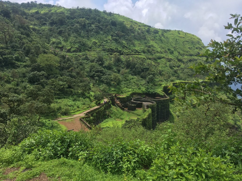 Raigad Fort: History, Architecture, and Visitor's Guide | Maharashtra Forts
