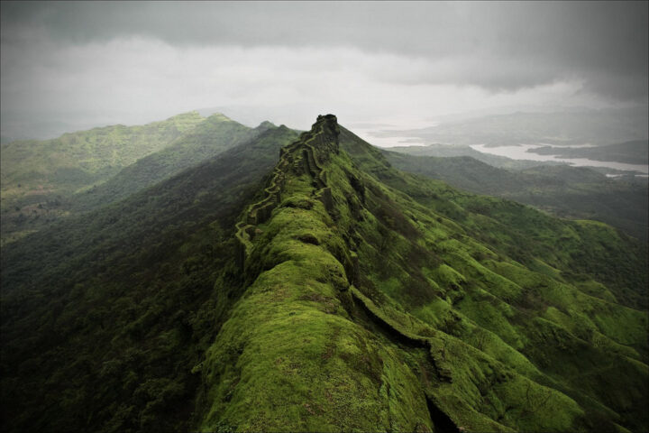 Rajgad Fort: A Journey through History, Valor, and Natural Beauty ...